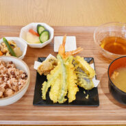 『VIVANT』コラボカフェ限定！ オリジナルフォトブースや、ドラマにちなんだメニューが続々と登場の写真（7） - grape [グレイプ]